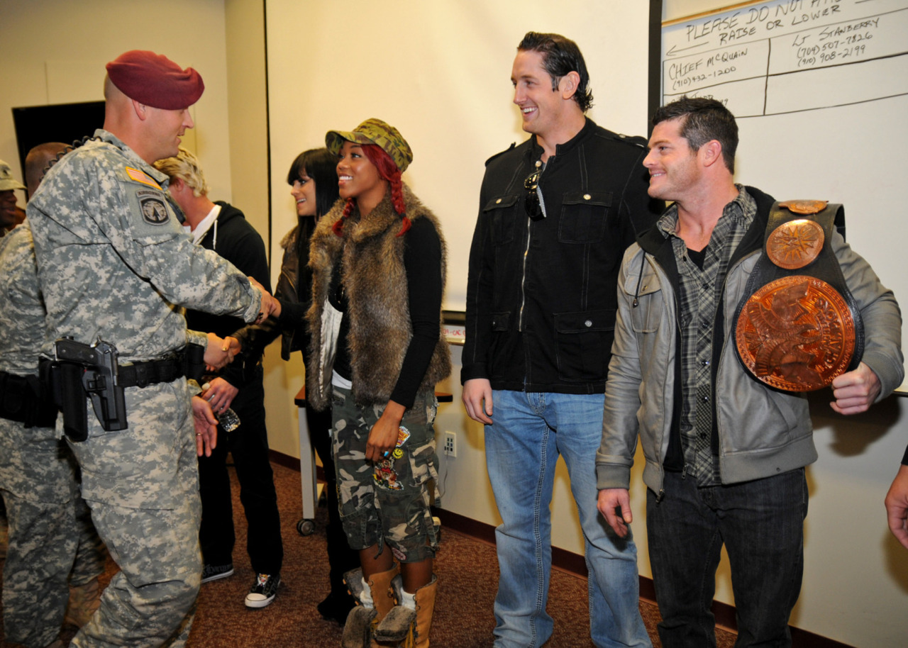 Wade Barrett And Alicia Fox Alicia Fox Wikipedia