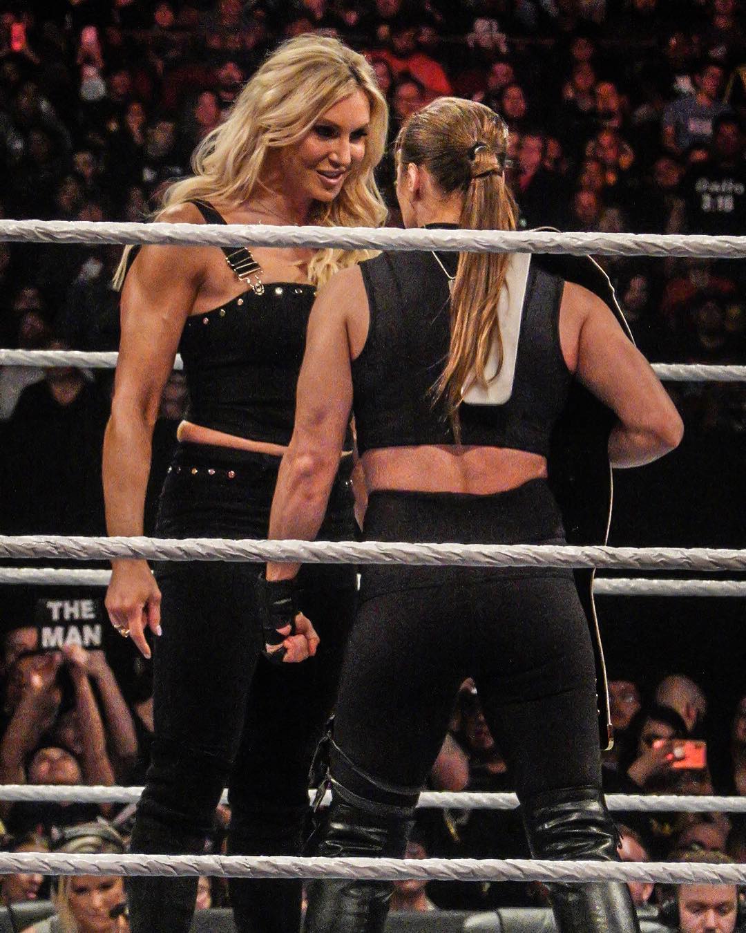 Photo Gallery - Pro Wrestling Pix