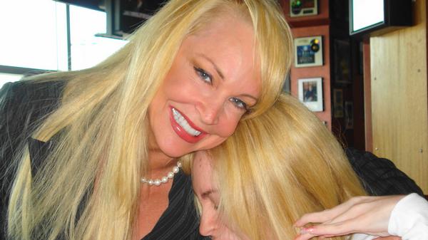 PWPIX.NET : Pro Wrestling Pix : Debra