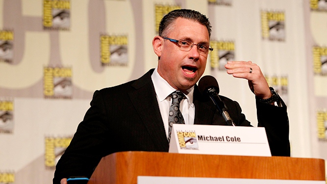 Michael Cole Takes An Awkward Tumble At WWE TLC, AJ Lee Gets Tended To ...